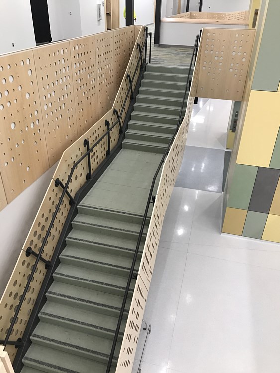 Standard Steptreads, Closed Riser