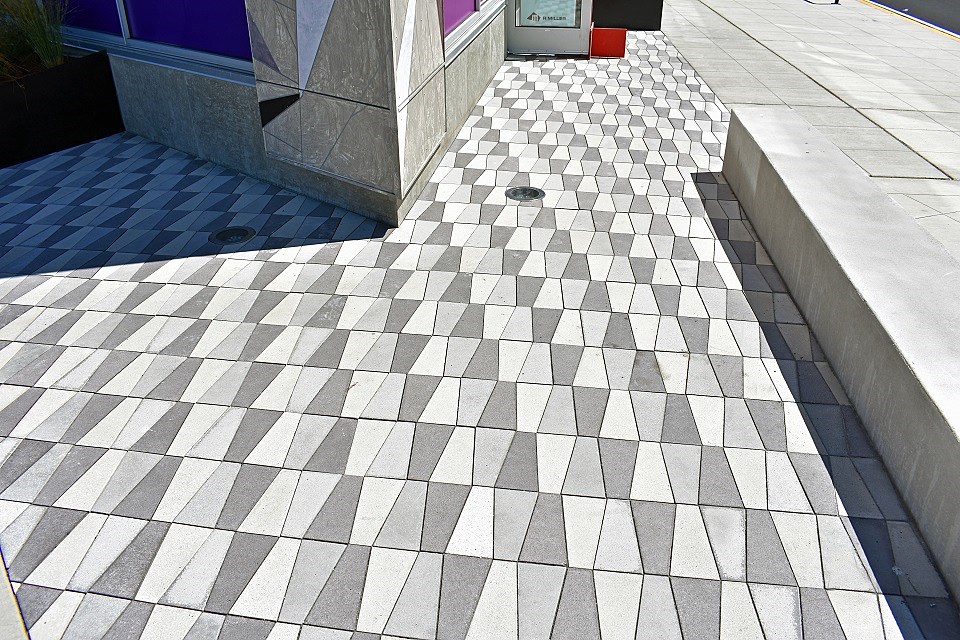 Diamond Pavers, Linearity Pavers, California Architectural Pavers