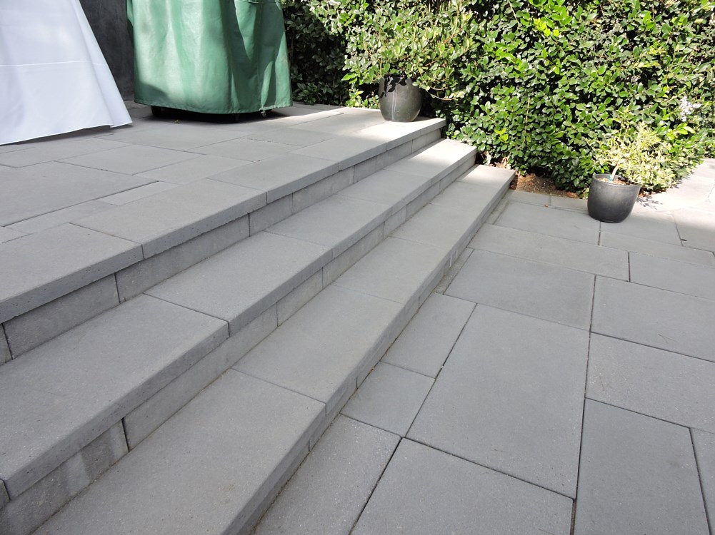 Square Modular Garden Steps, Concrete Stepping Stones