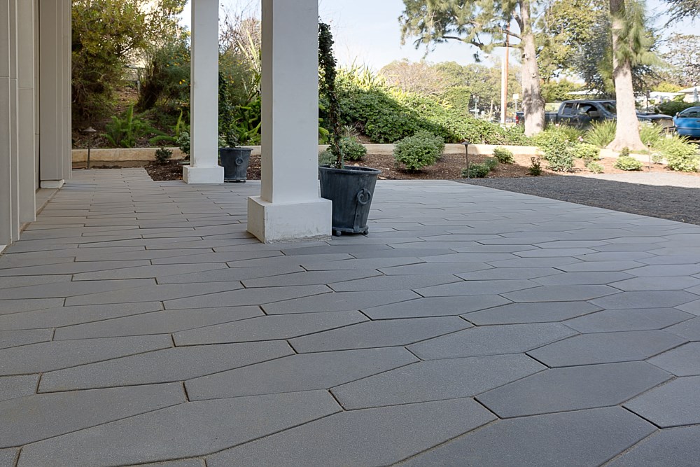 Diamond Pavers, Linearity Pavers, California Architectural Pavers
