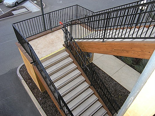 Standard Steptreads, Closed Riser