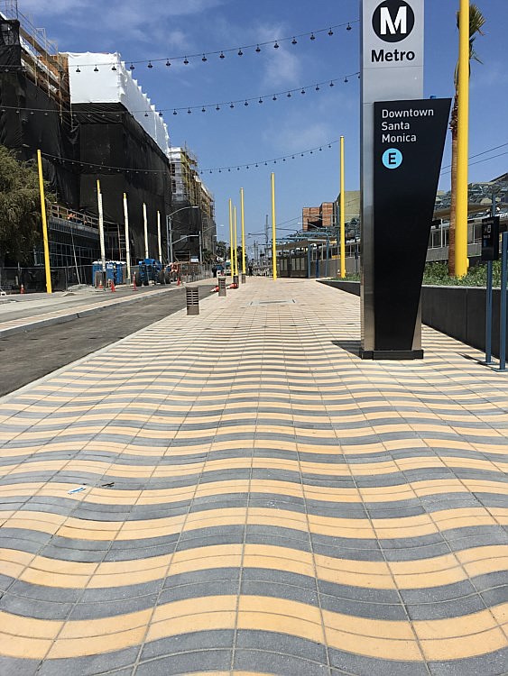 Wave Pavers, California Architectural Pavers