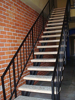 Standard Steptreads, Open Risers