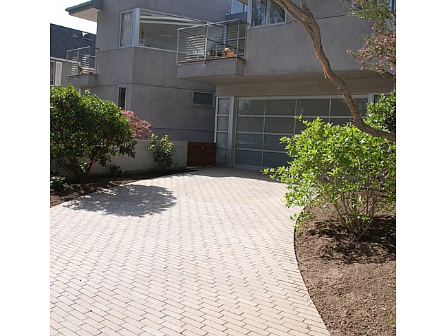Narrow Modular Pavers, Concrete Pavers